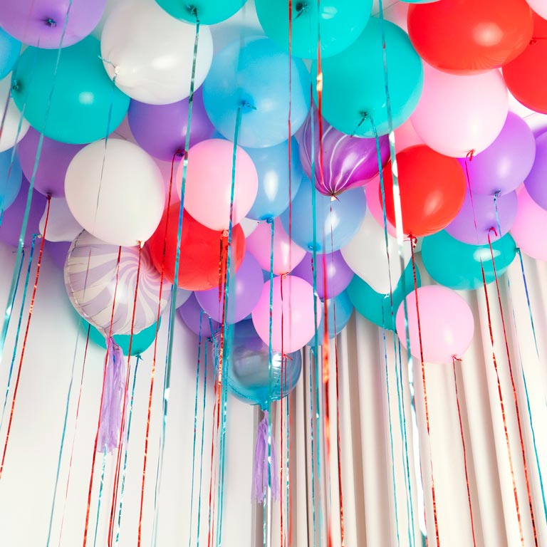 Red latex matte balloon – Oh Yeah! by Partylosophy